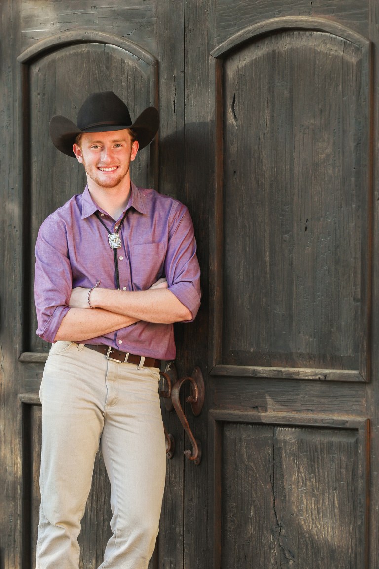 What do I wear to my Senior Portraits? Senior Guy Wardrobe Edition ...