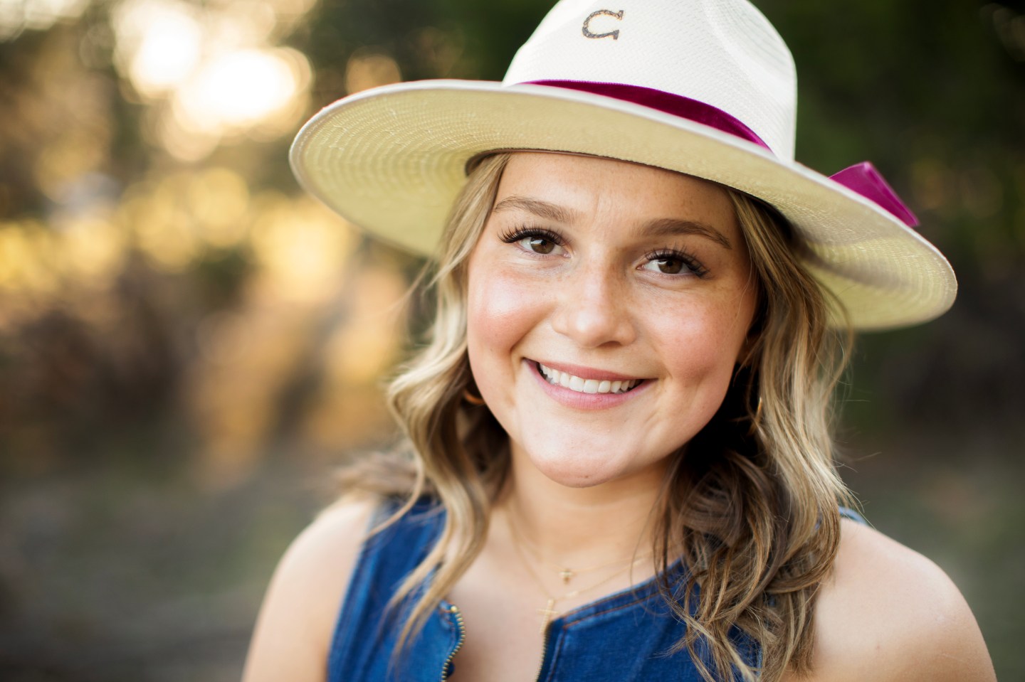 Austin Senior Portraits: Circle C Ranch Metro Park – Emily Cannata ...